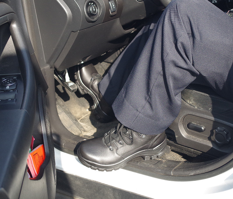 Where to Go For Lightweight Police Boots